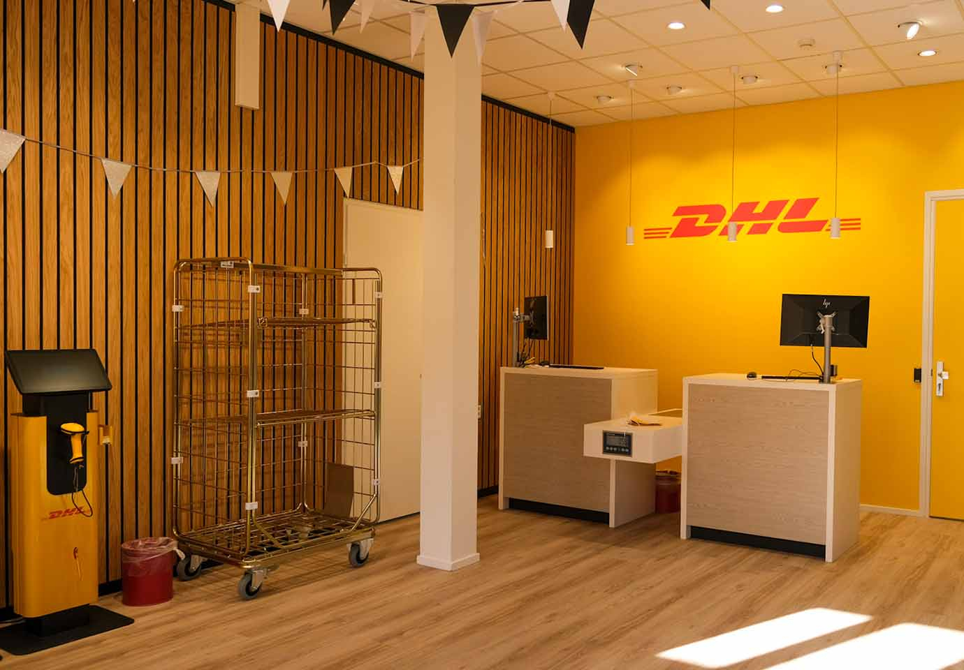 DHL ServicePoint Amsterdam | DHL Express