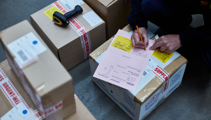 Packaging | DHL Express